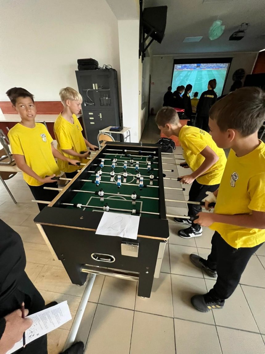 Dzień chłopaka cz. II 👨‍🔧🧑‍🦱👨‍🦱 – SMS Radzionków